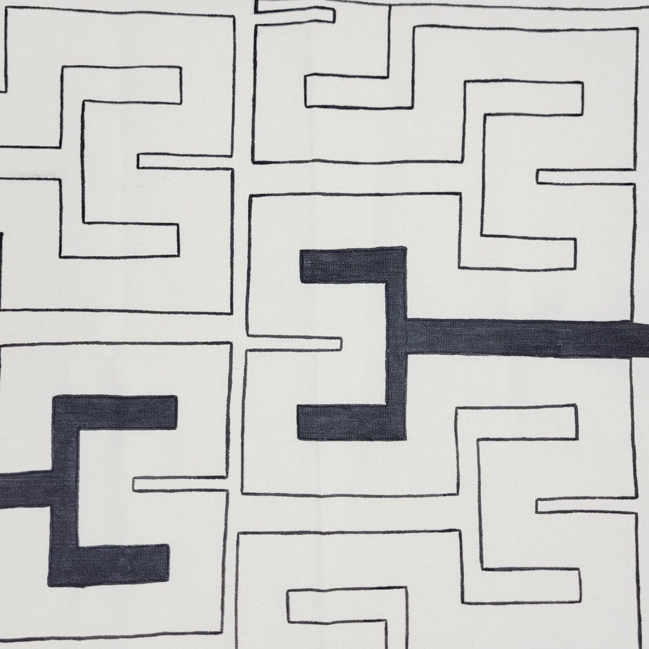 Grafismos Indígenas e Pinturas em Tela – Maniò